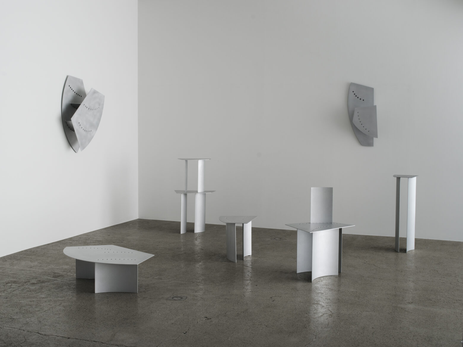 Siin Siin（シーン シーン）デザインのアルミ家具コレクション「Klon Klon（クロン クロン）」をデザインギャラリー「LICHT ...